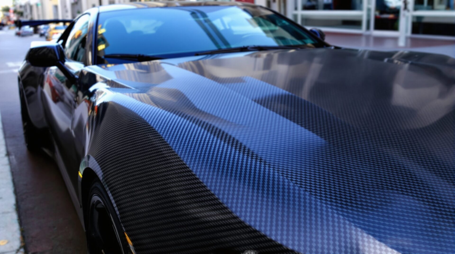 Covering carbone 3D : protection et style pour votre voiture